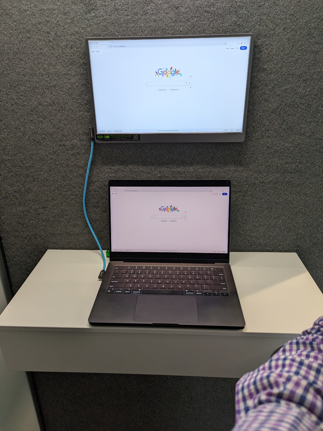 Call Booth External Monitor