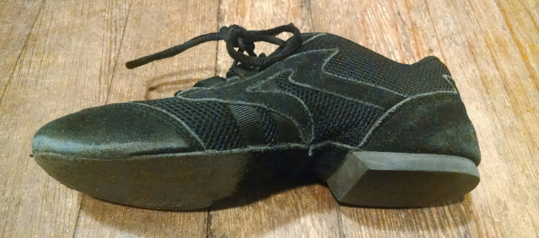 Choosing Contra Dance Shoes